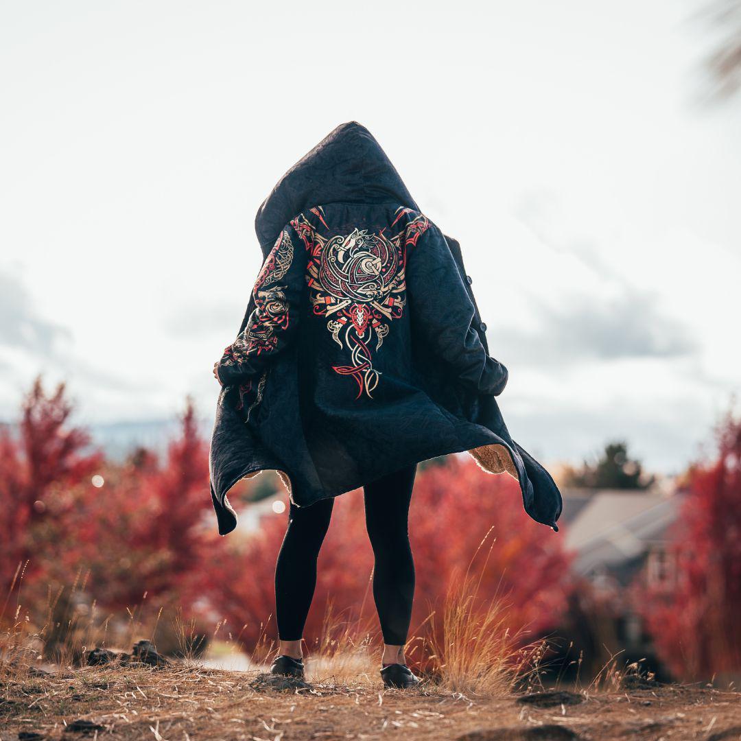 War Raven Cloak – Lunafide