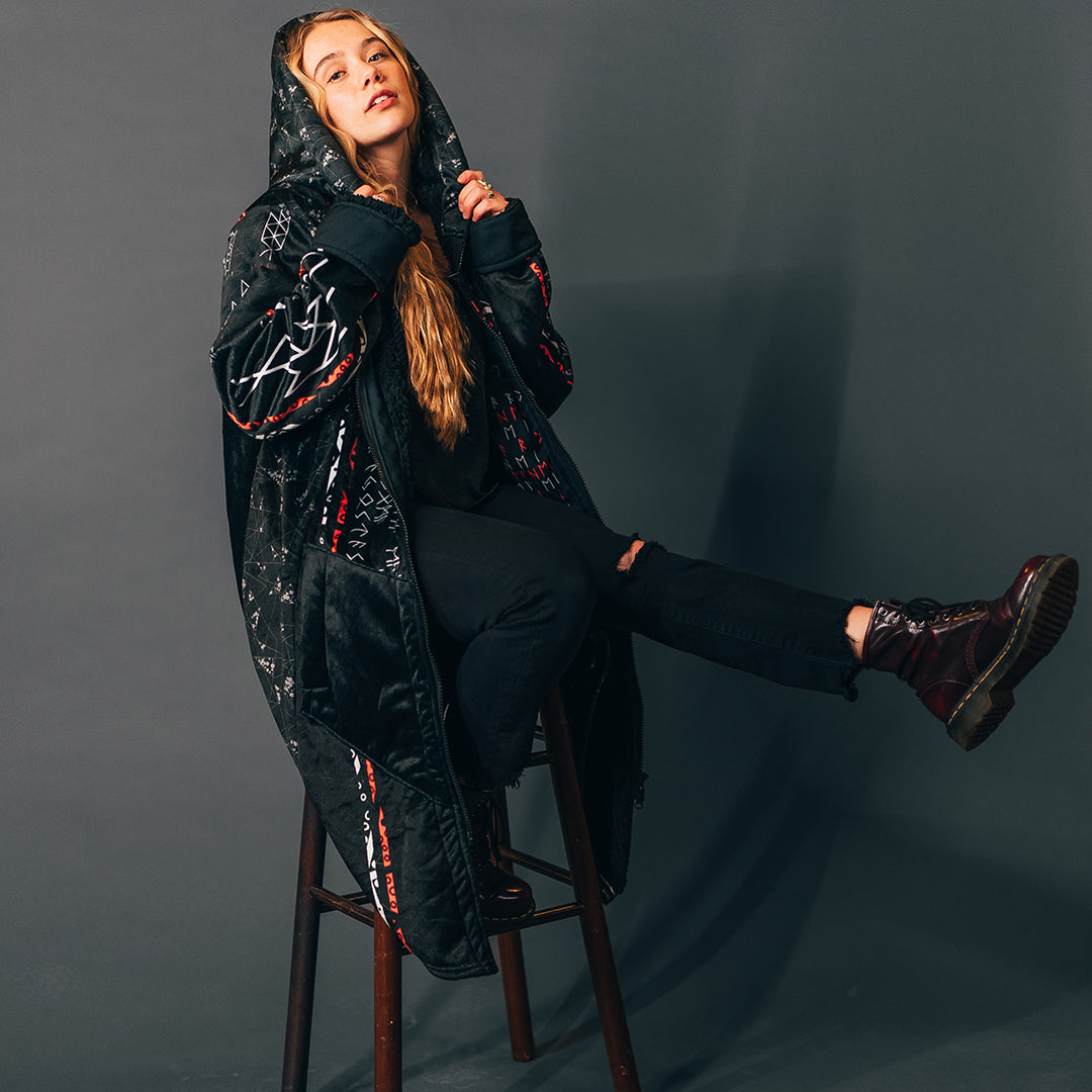 Nine Worlds Ultra Cloak – Lunafide